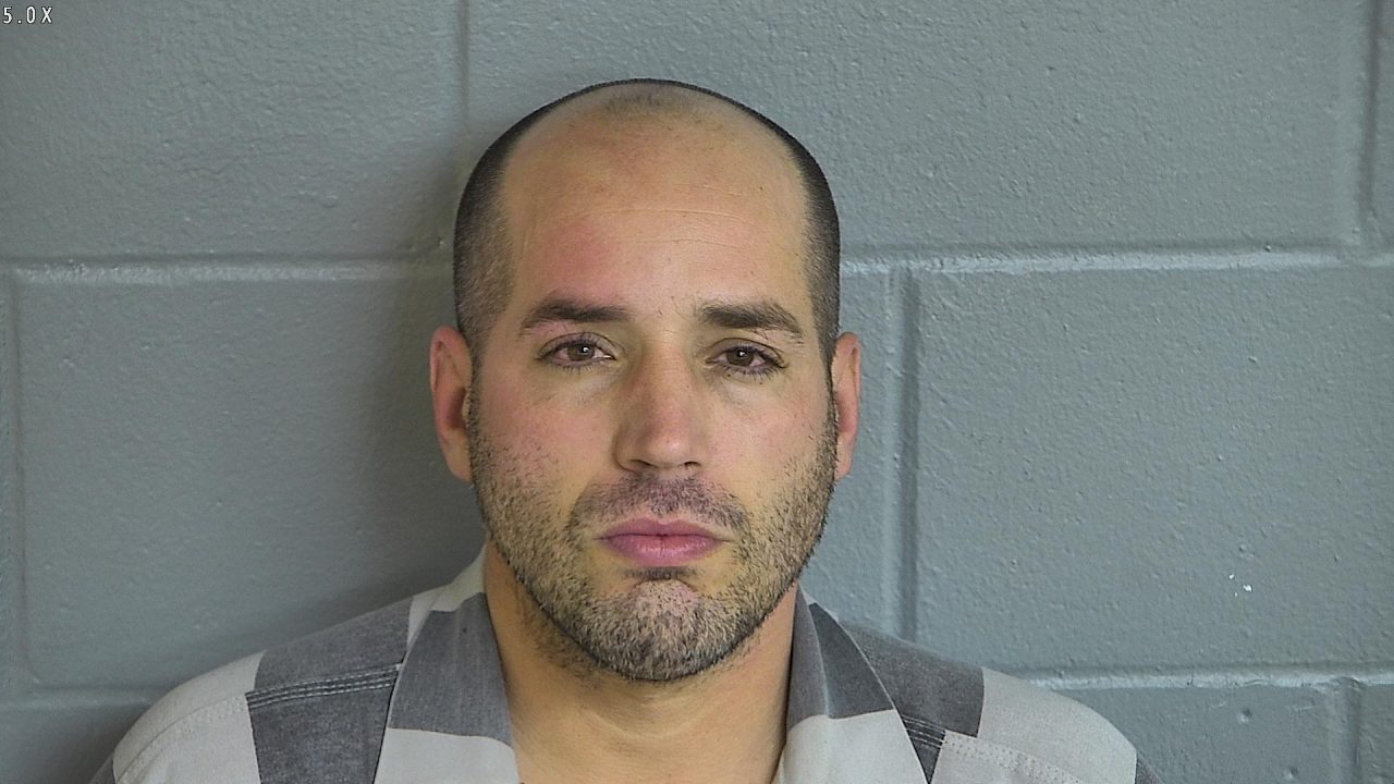 Deputies Arrest Felon with Illegal Firearms - Levy County Sheriff's Office